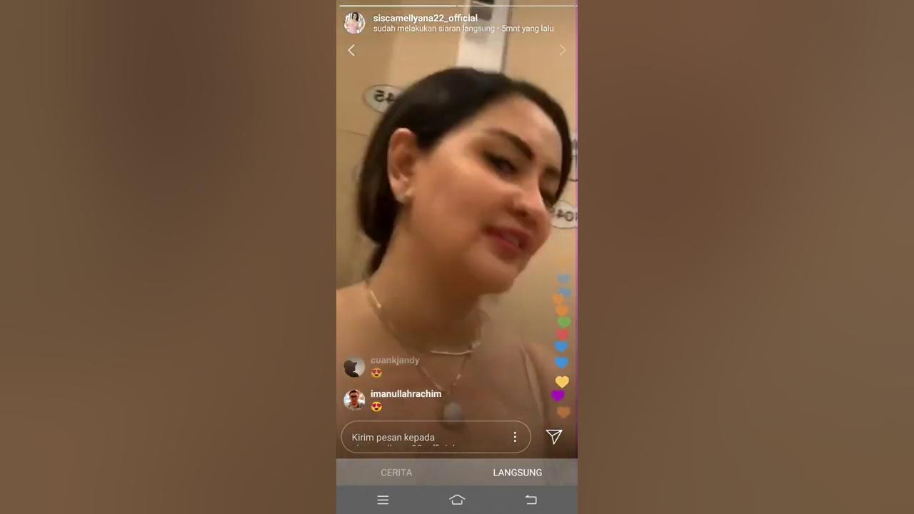 Live tante siska nggak pake kotang uting bergoyang - YouTube