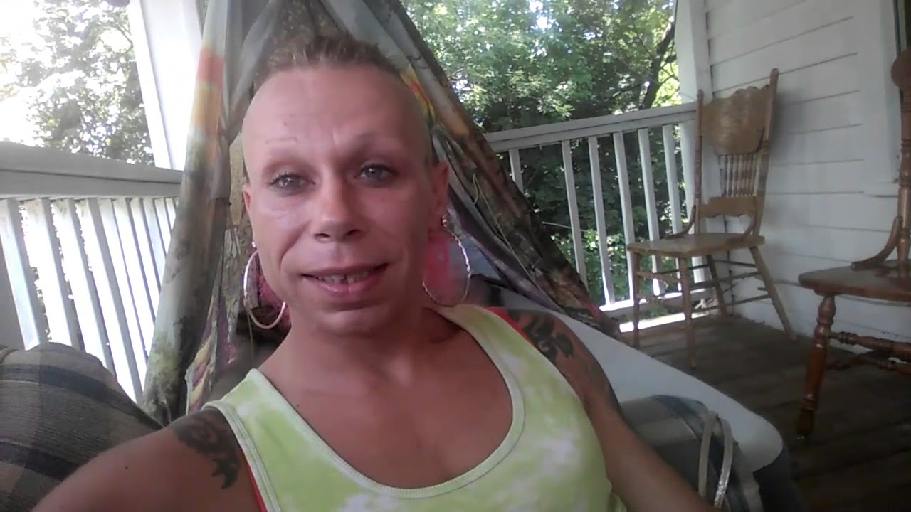 Hello I'm Heidi Fox - YouTube