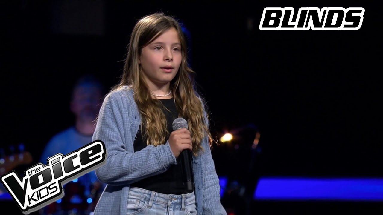 Lilo sings (A Million Dreams) from The Greatest Showman | Blind ...