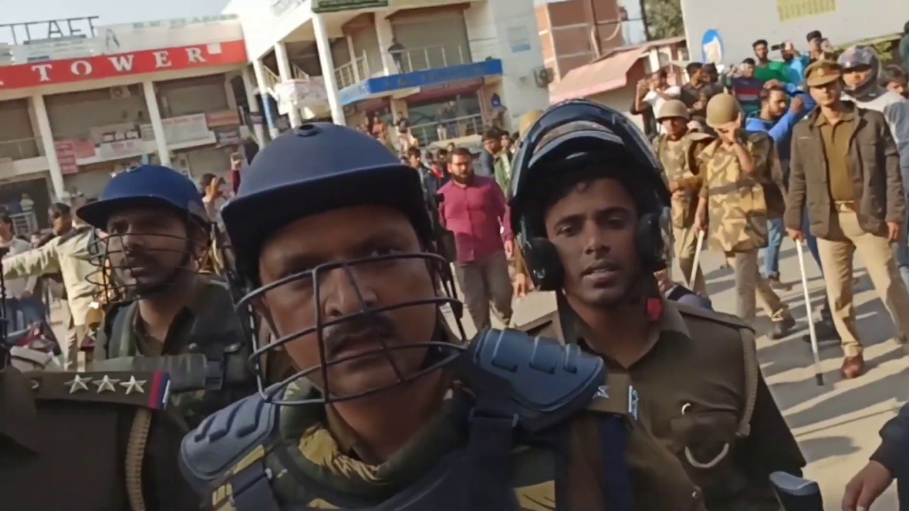 Bad Behavior UP Police during Protest against CAB|CAA & NRC at Integral ...