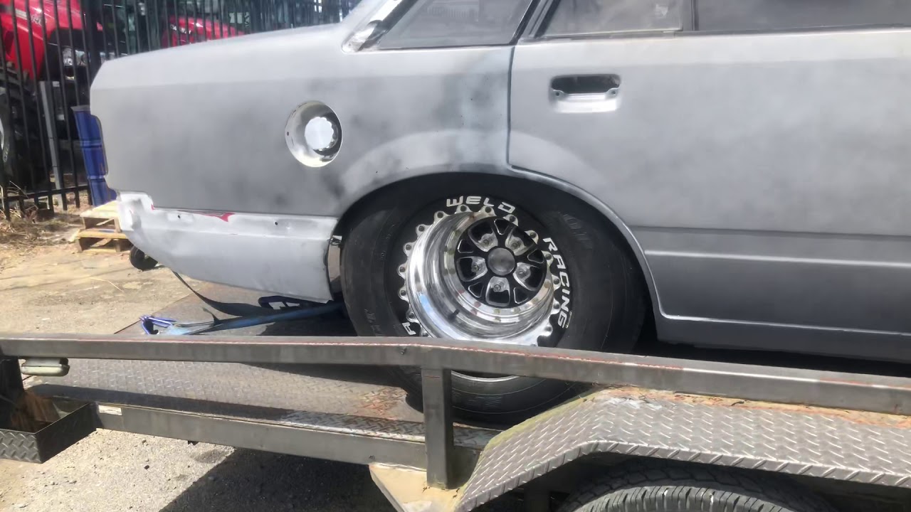 Tony’s tubbed Vk commodore with a Ls conversion and turbo 400 - YouTube