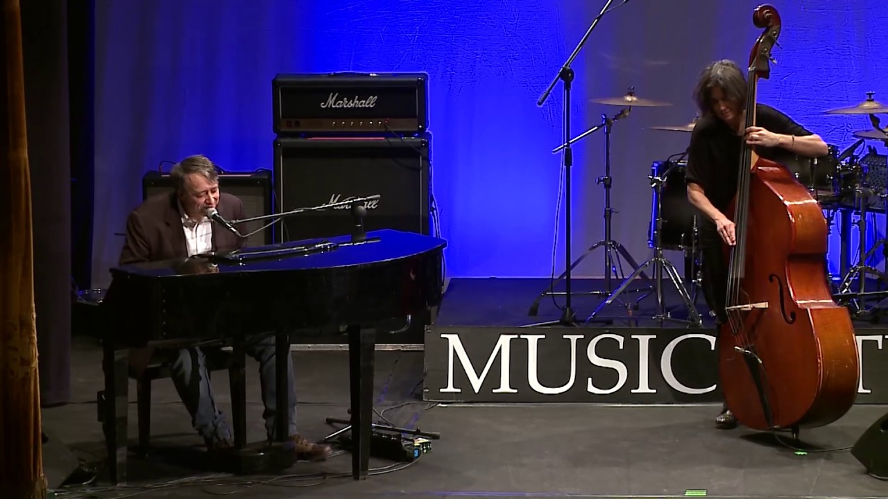 Bob Messini - Statistica - Audizioni live Musicultura 2017 - YouTube