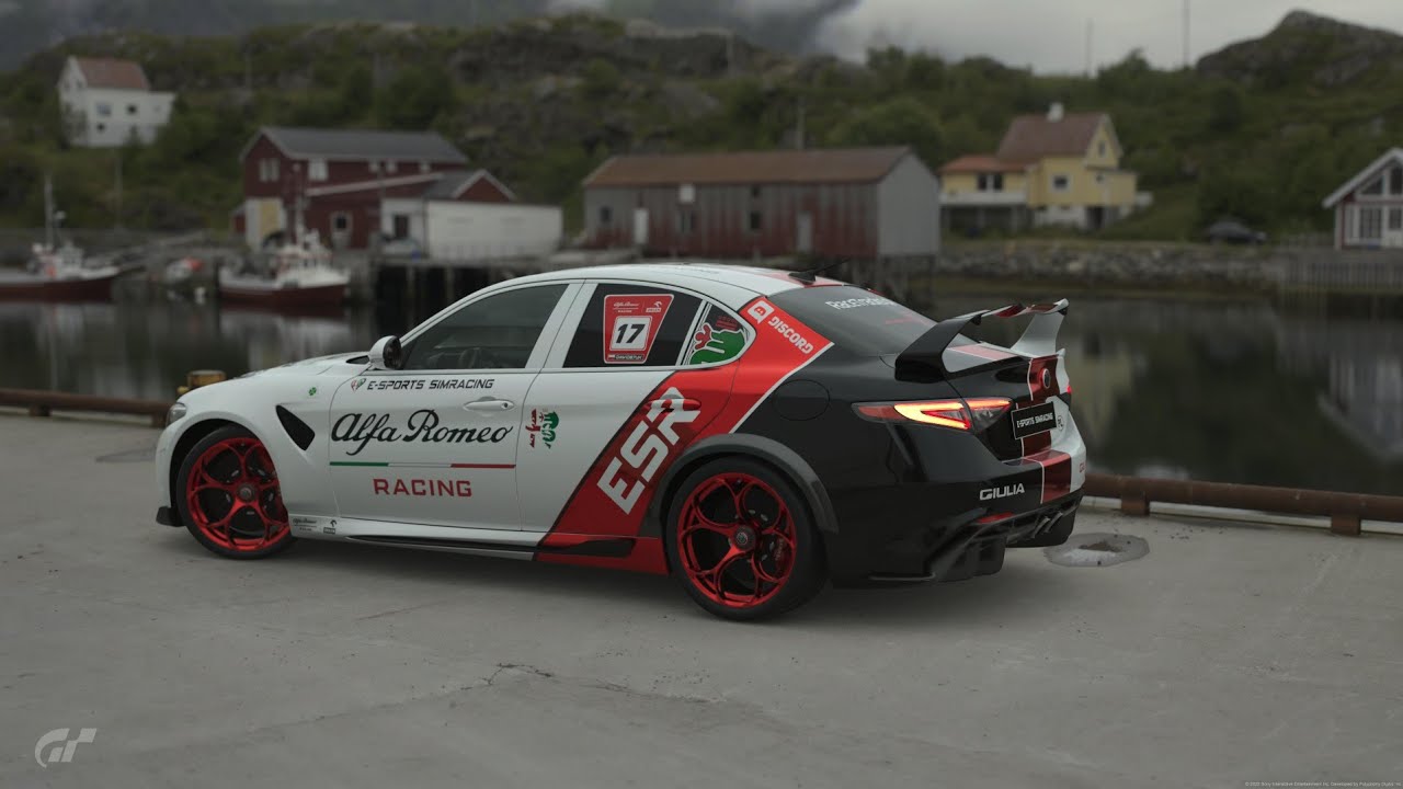 E-Sports SimRacing and Ravenwest Polska - Alfa Romeo Giulia GTam - YouTube
