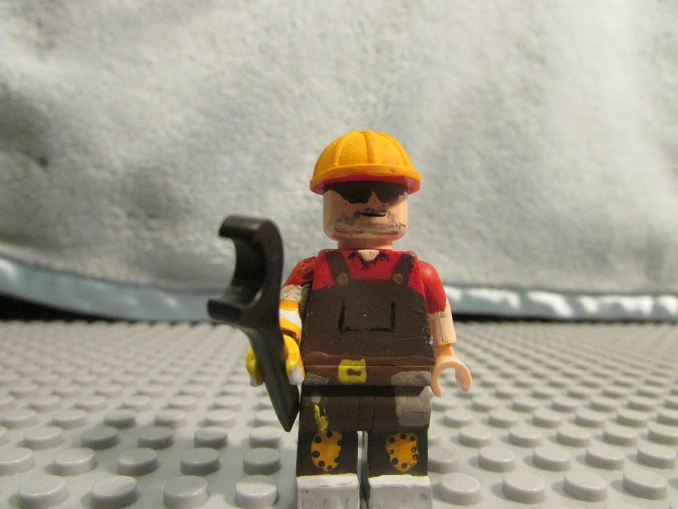 Custom Minifigure Showcase-Red Engineer from TF2 - YouTube