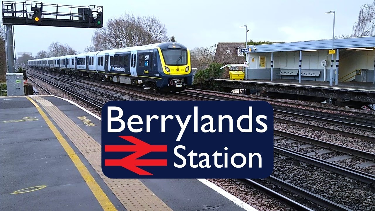 Berrylands Station 24/03/2023 - YouTube
