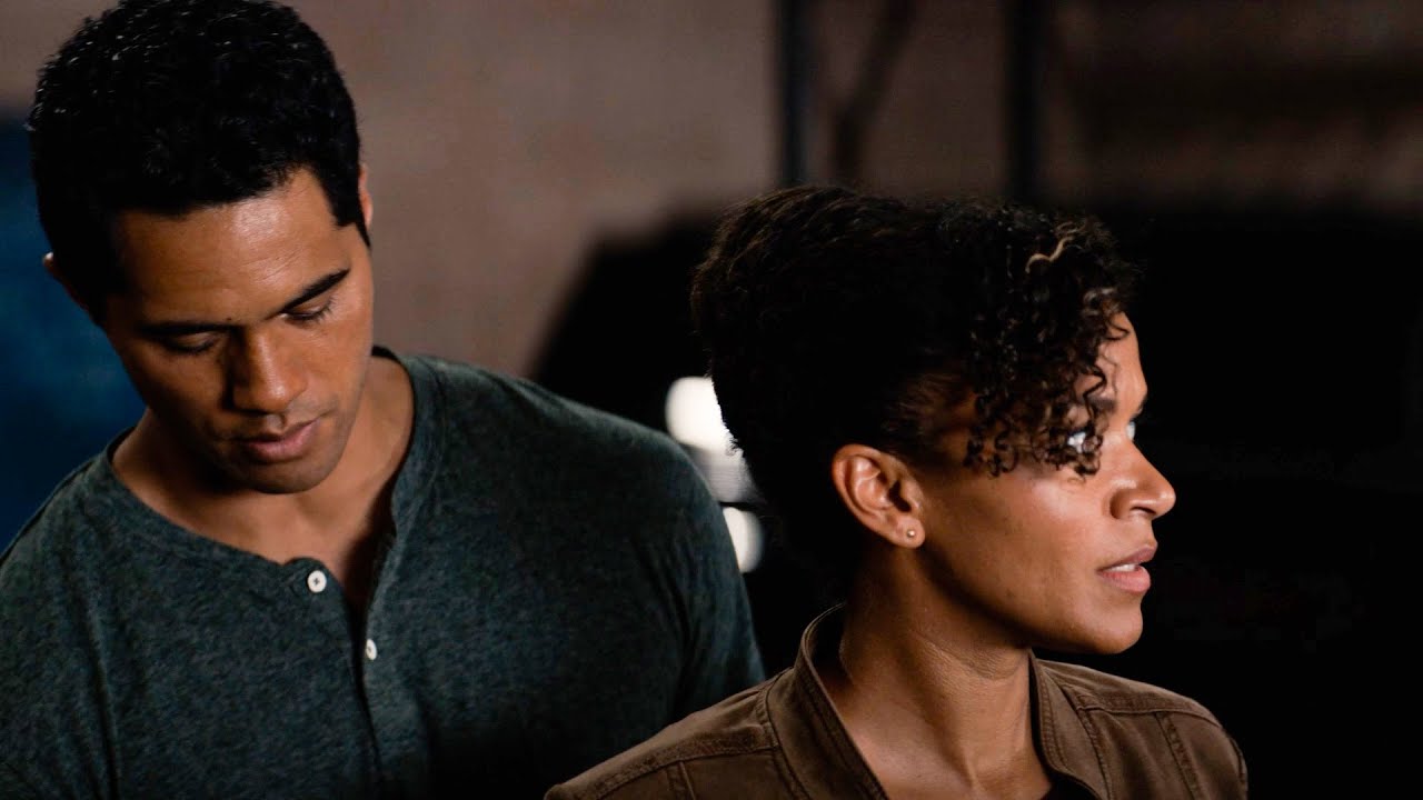 NCIS Arrests DEA Agent Vreeland - NCIS Hawaii 2x09 - YouTube