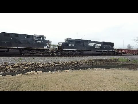 NS 107 Mixed Freight - NS 9417, 7506, 2552 - YouTube