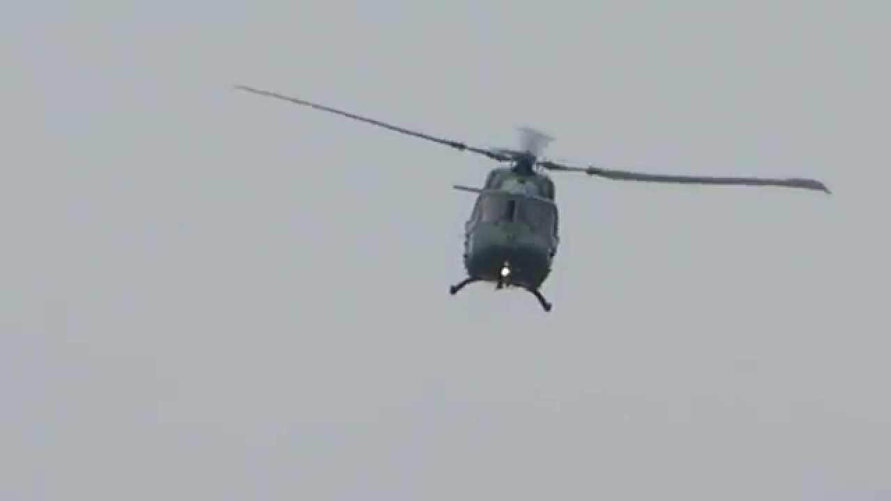 RAF Helicopter Backflip at the Farnborough Air Show! - YouTube