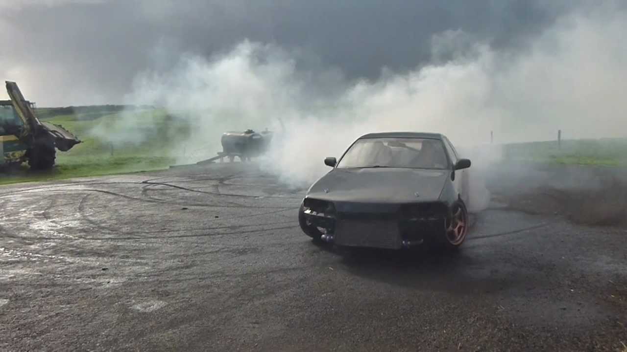 rb30det skids fnory - YouTube