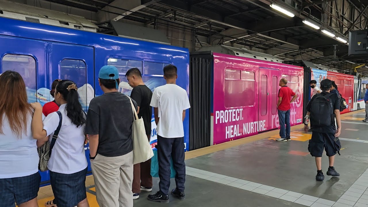 (4K) MRT-3 LRV 3062 with the Reckitt wrap ad (6 Dec 2024) - YouTube