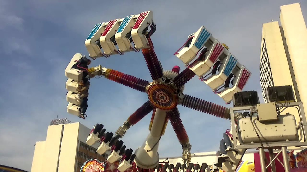 Holandský lunapark v Bratislavě 2012 / Dutch lunapark in Bratislava ...