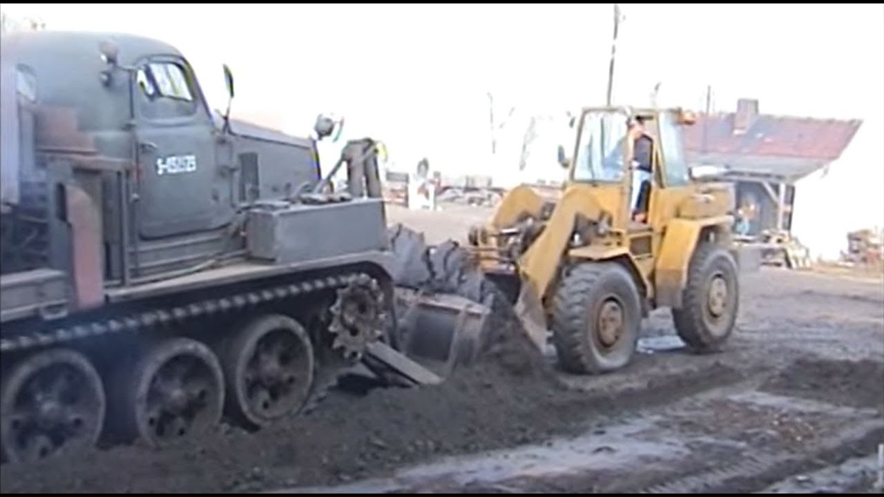 MDK-2M VS FADROMA Równanie placu Jagrol - SURFACE LEVELING (16.11.2002 ...