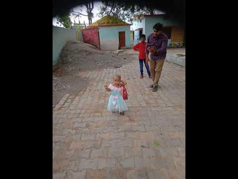 Mai chali apne mama ki shadi mai #cute baby #fun#masti#choti Naina ke bade karnamai #chulbuli ...