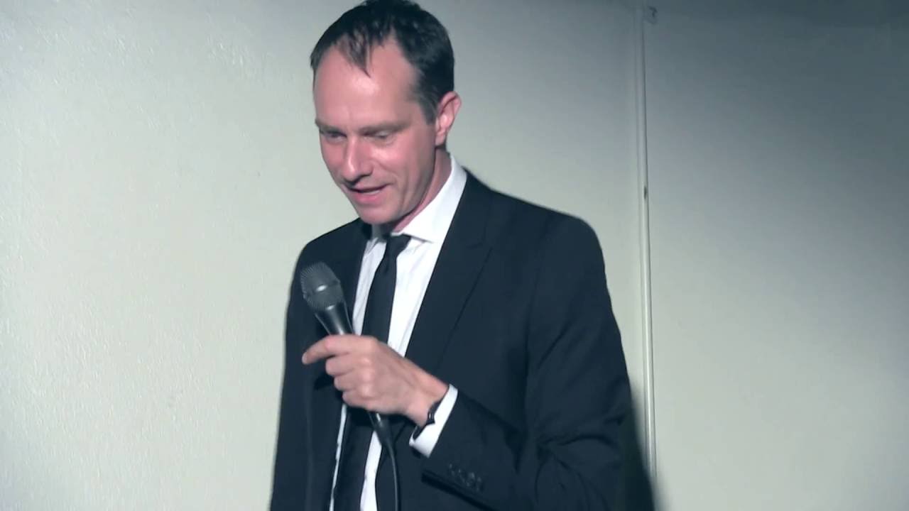 Steve Jobs Meets John Sculley, the Head of Pepsi. - YouTube