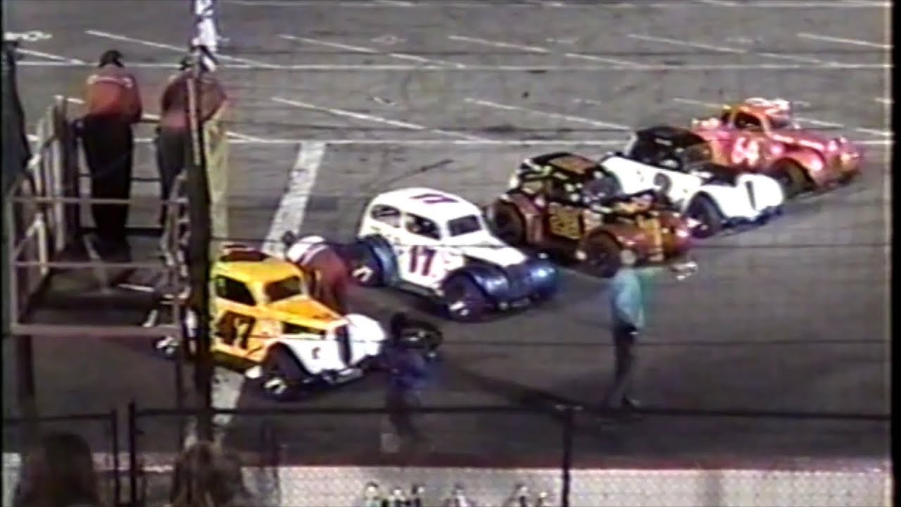 8/4/2000 - Indianapolis Speedrome - Legend Car Feature - YouTube