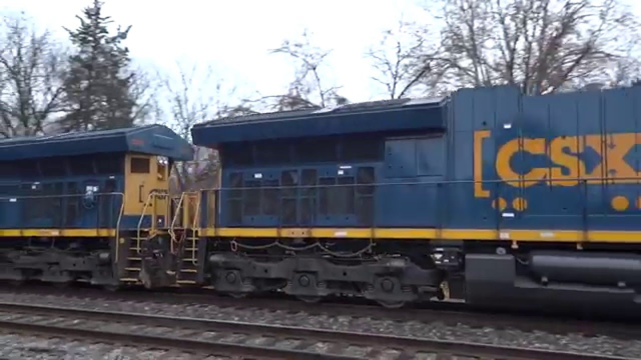 Two New ET44AH's Pulling CSX K Train With SOO Buffer Car - YouTube