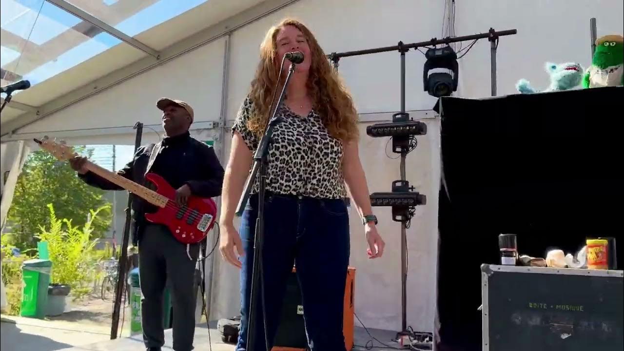 “Work With What You Got” (Socalled & Friends live at Pop Montreal 2022) - YouTube