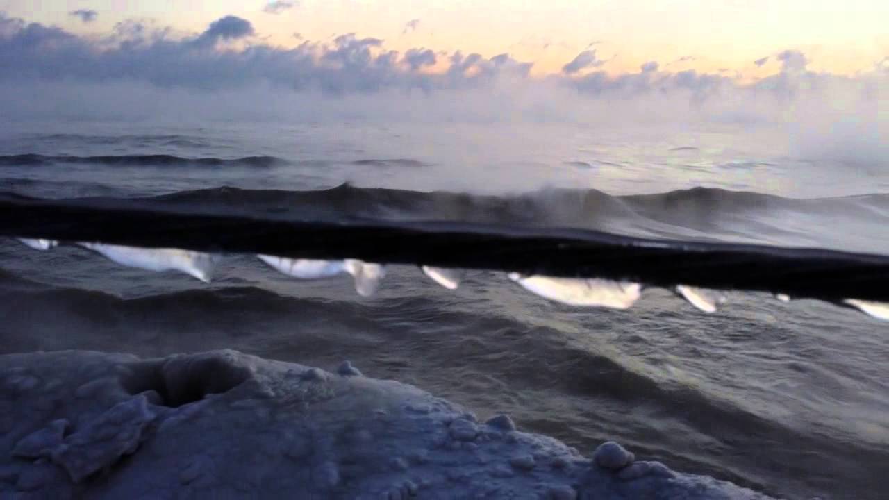 Chicago's Polar Vortex 2014 - Lake Michigan's Extreme Cold -17°F Steamy ...