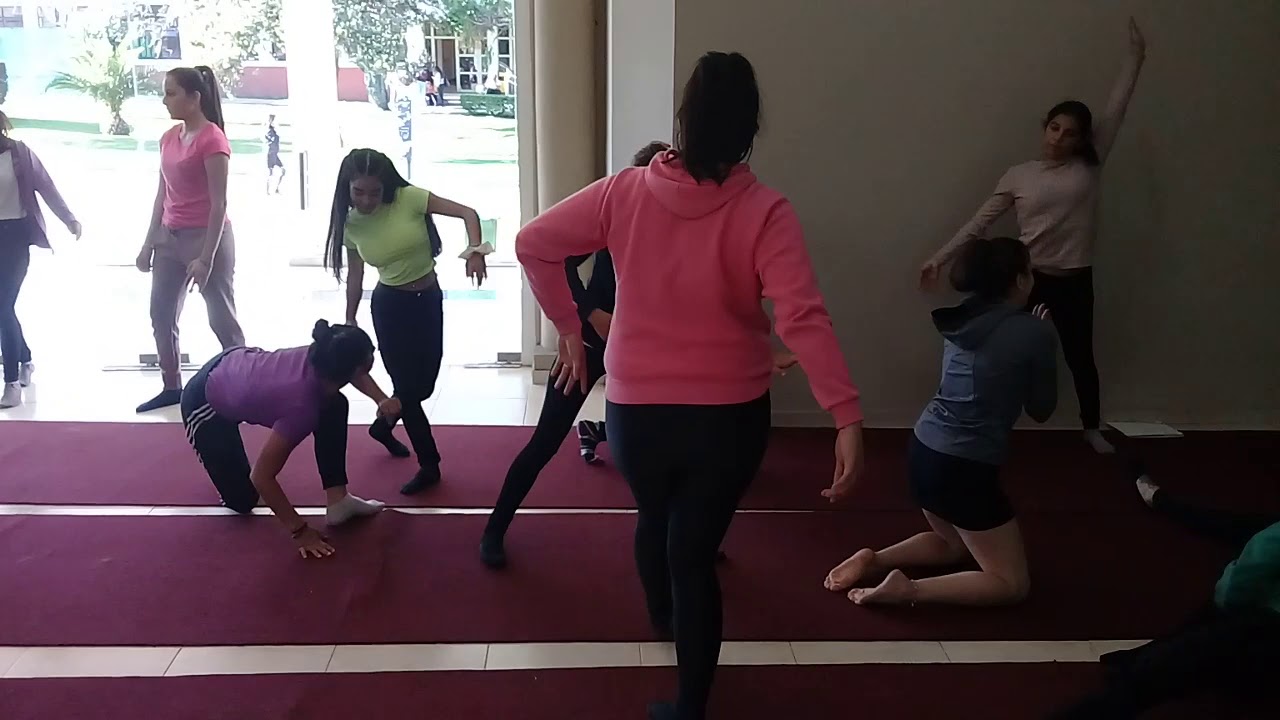 Espacio parcial. - YouTube