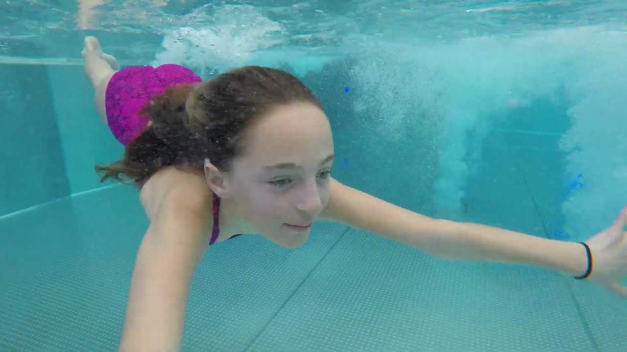 Carla Underwater Swimming With A Lot Of Snow Youtube
