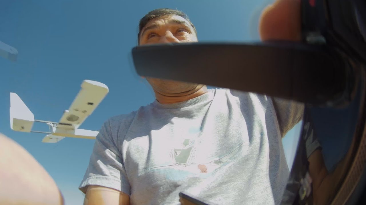 FPV Formation Flying - YouTube