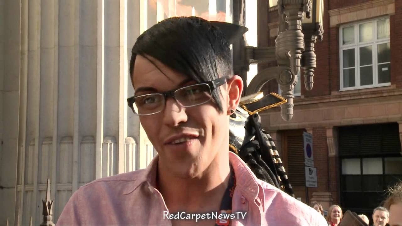 TOWIE Bobby Interview - YouTube