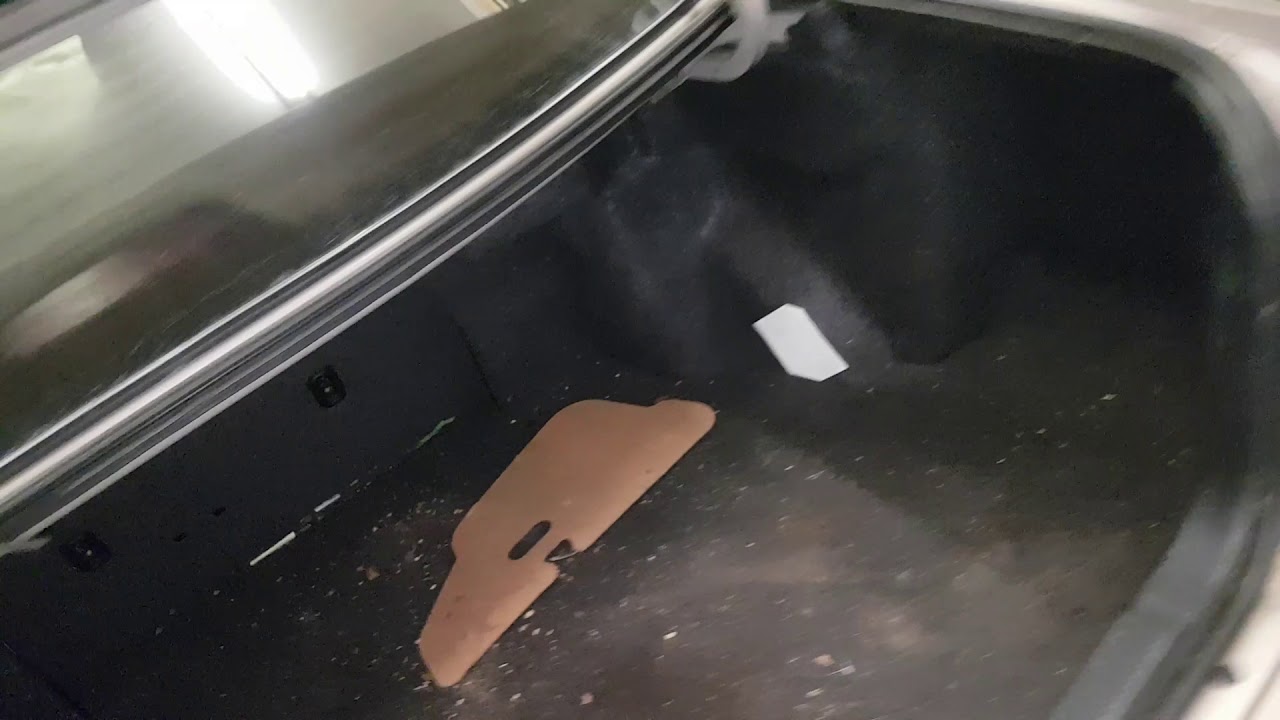 Discarded tools - YouTube