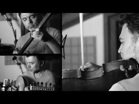 Volkan gümüşlü - Evlerinin önü yonca... Keman eşliğinde