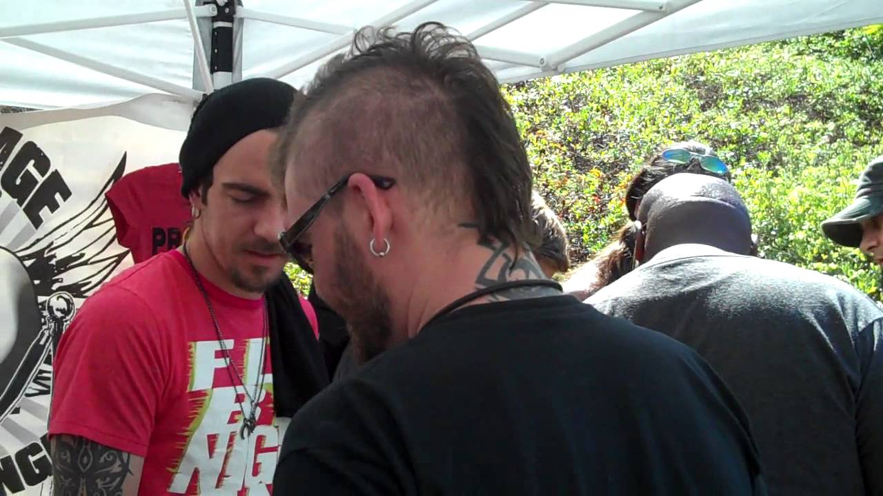 Rockstars hang out in The Backstage Artist Lounge!!! - YouTube