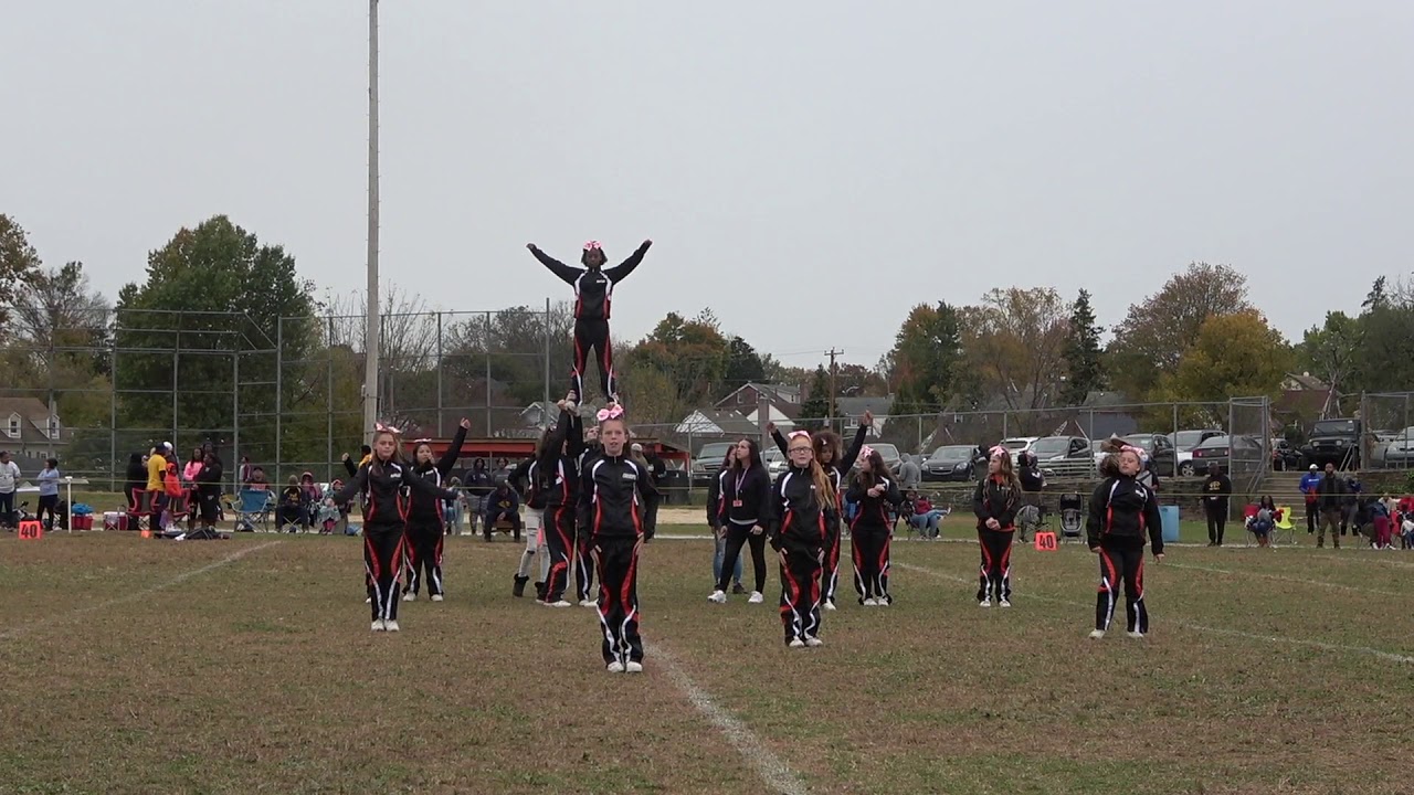 08 Cheer Halftime Shows Week 8 2019 - YouTube