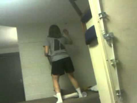 how girls catch bugs in their room