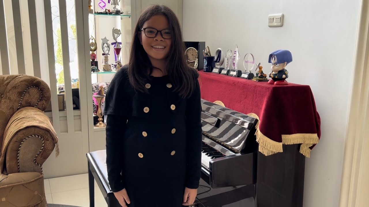 VNOPC2022 - Extension C - Melinda’s Mini March - Laetitia Michelle ...