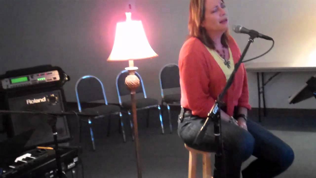 Leann Albrecht / Spontaneous song - waiting on the Lord - YouTube