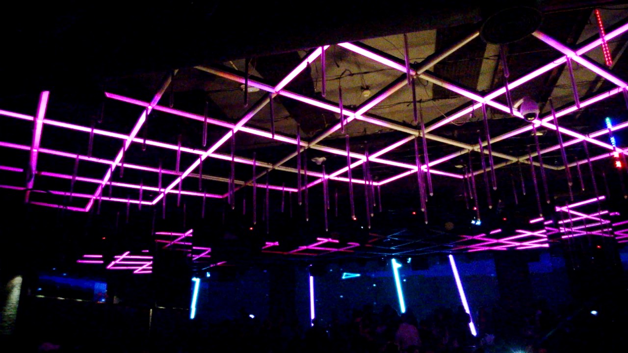 Lebanon Night Life (White Beirut) - YouTube