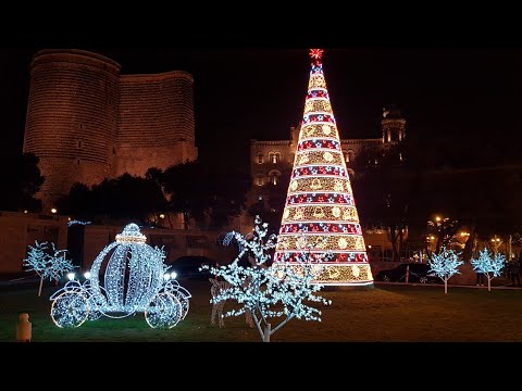 Bakida Yeni il Bayrami kecirilir  - Şəhəri gözəl bəzəyiblər / Azerbaycan