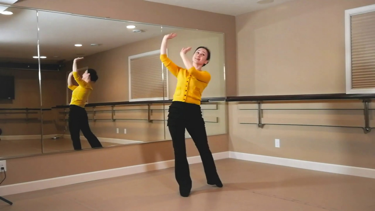 [凤凰中国舞蹈学校 /Phoenix Chinese Dance Academy] 广寒宫 - YouTube