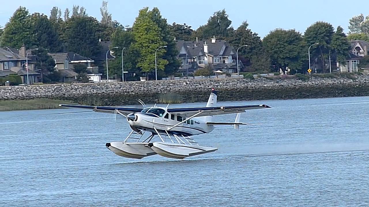 Cessna Caravan Floatplane slow motion Takeoff - YouTube