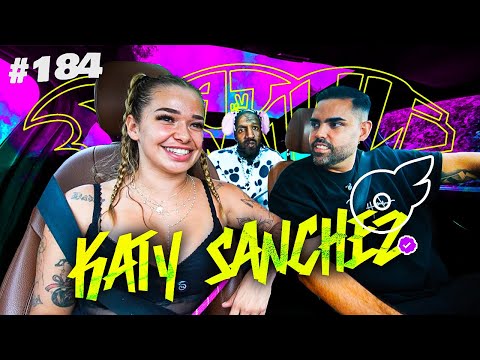 KATYSANCHESKI #batmowli Chica de OF graba con SU PADRE, CABALLOS, FANS y su ESCLAVO (surrealista)