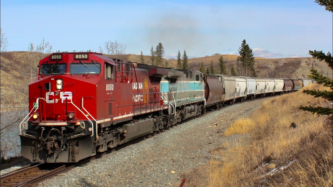RARE!!! CEFX/CMQ AC4400CW!!! CP 8050, CEFX 1006 and CP 8058 lead CP 303 west at Mitford, AB ...