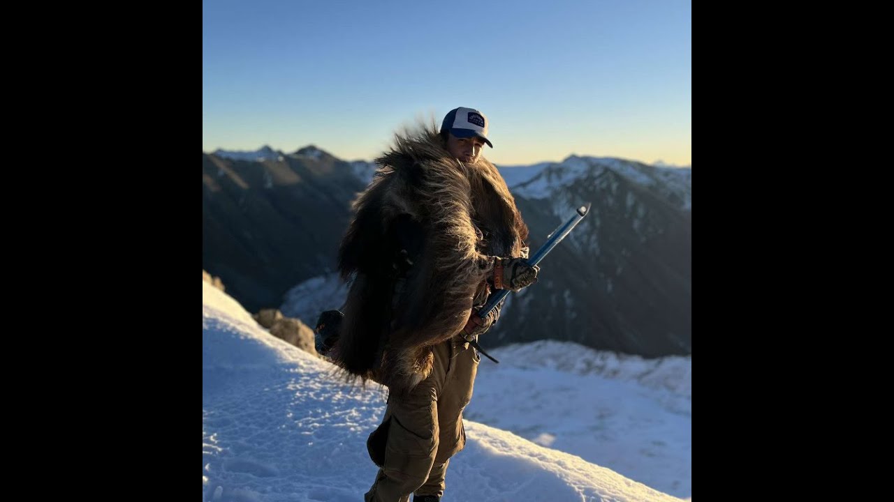 5 day Tahr hunt in 50 seconds - YouTube