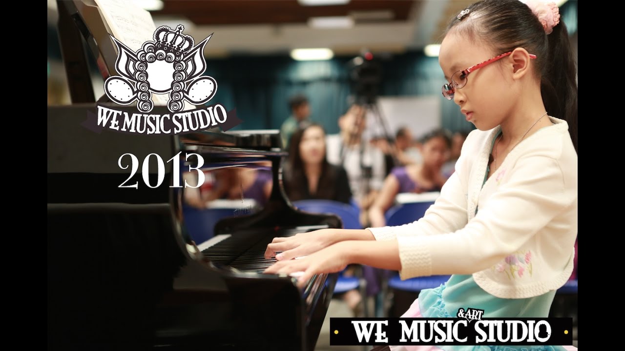 WE Music Studio 2013 Concert - YouTube