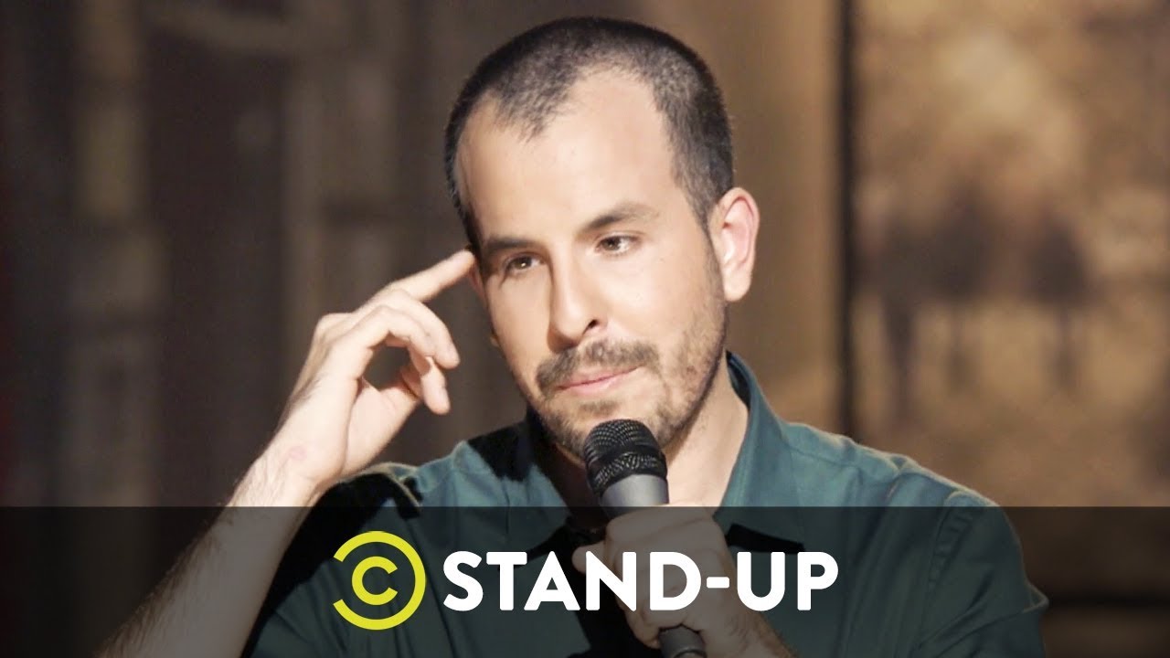 Memo Vega | Stand Up | Comedy Central México - YouTube