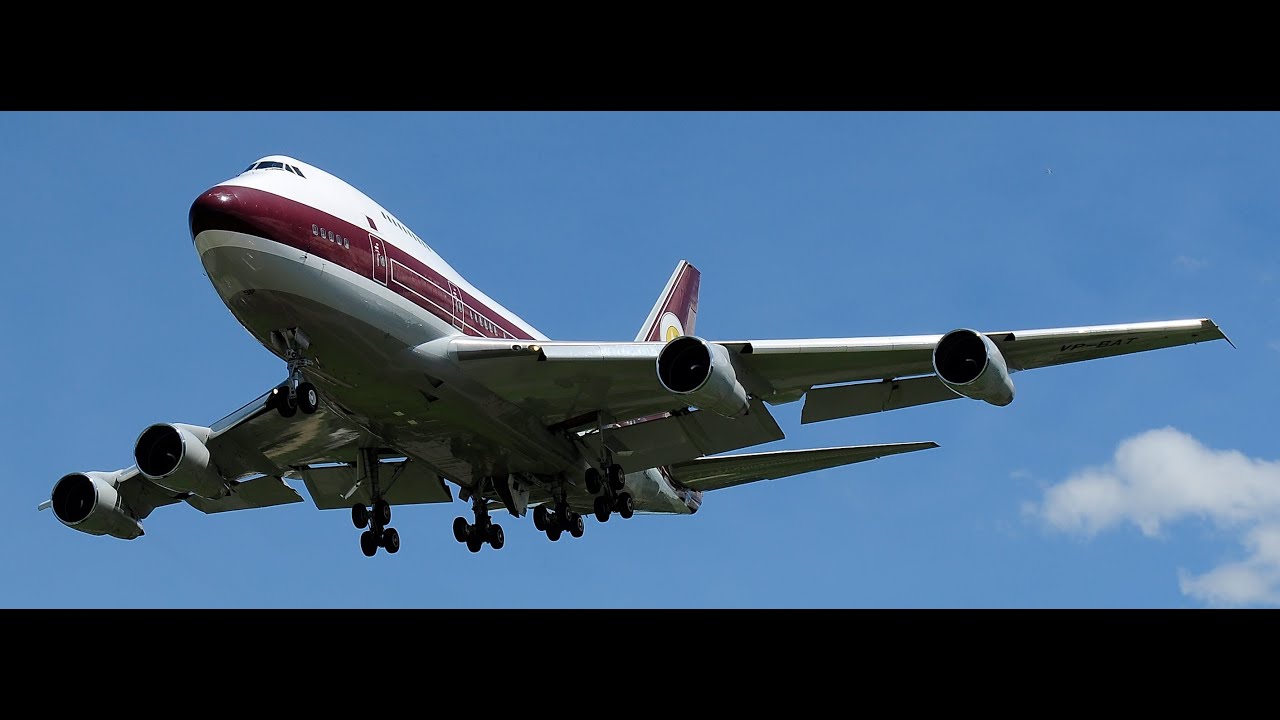 Boeing 747-SP VP-BAT landing runway 28 at ZRH - YouTube