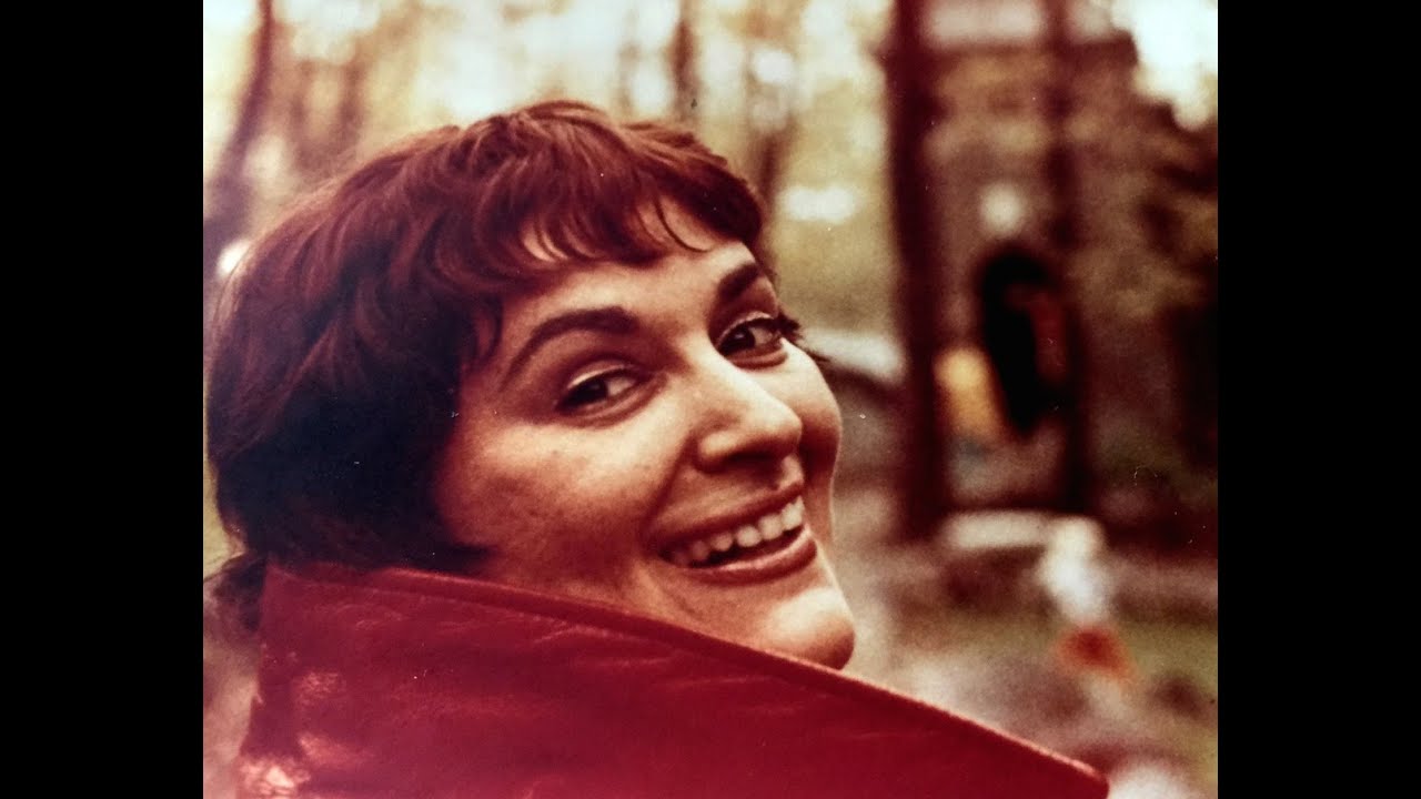 Carolyn Perry (1934-2015) - 'Hear My Prayer' - YouTube