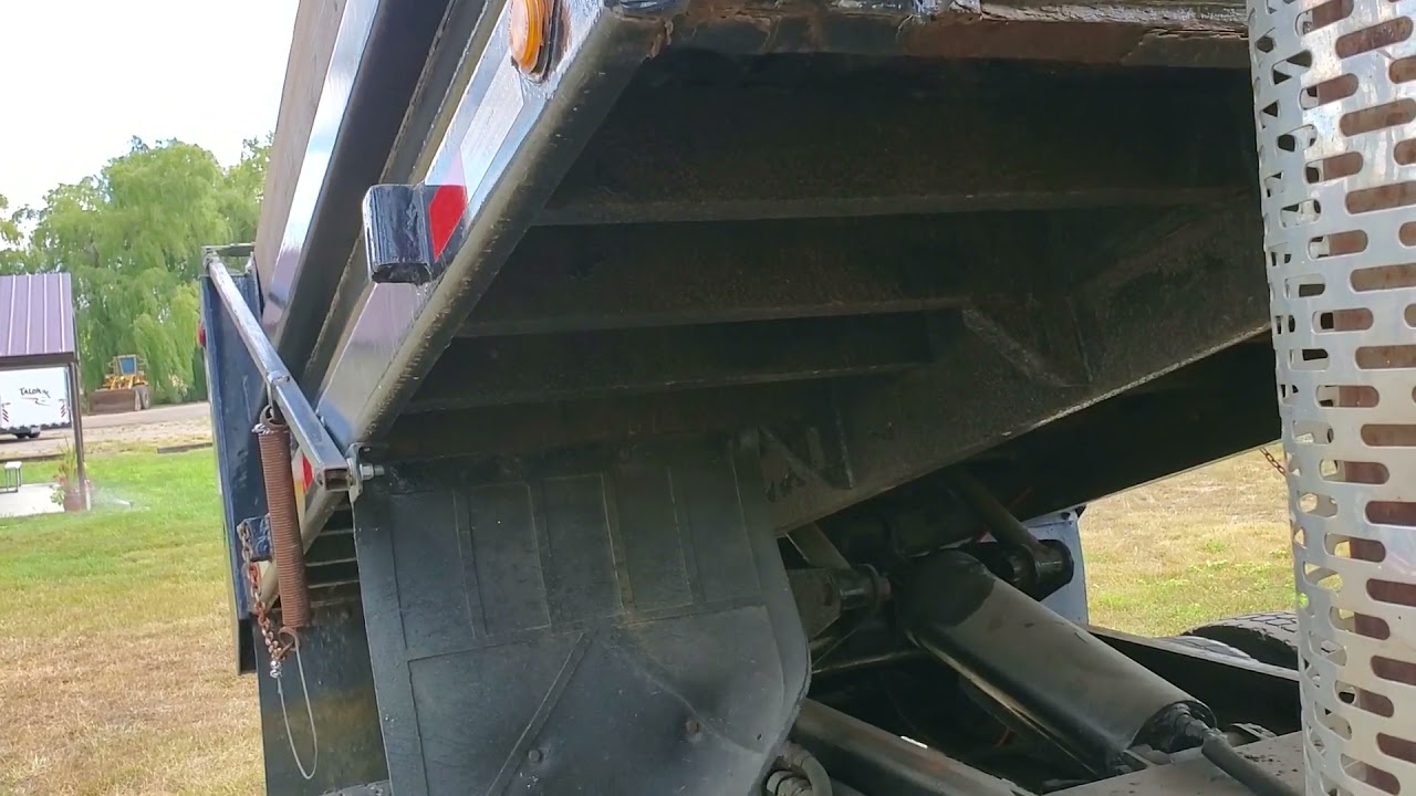 2001 STERLING LT8500 For Sale - YouTube