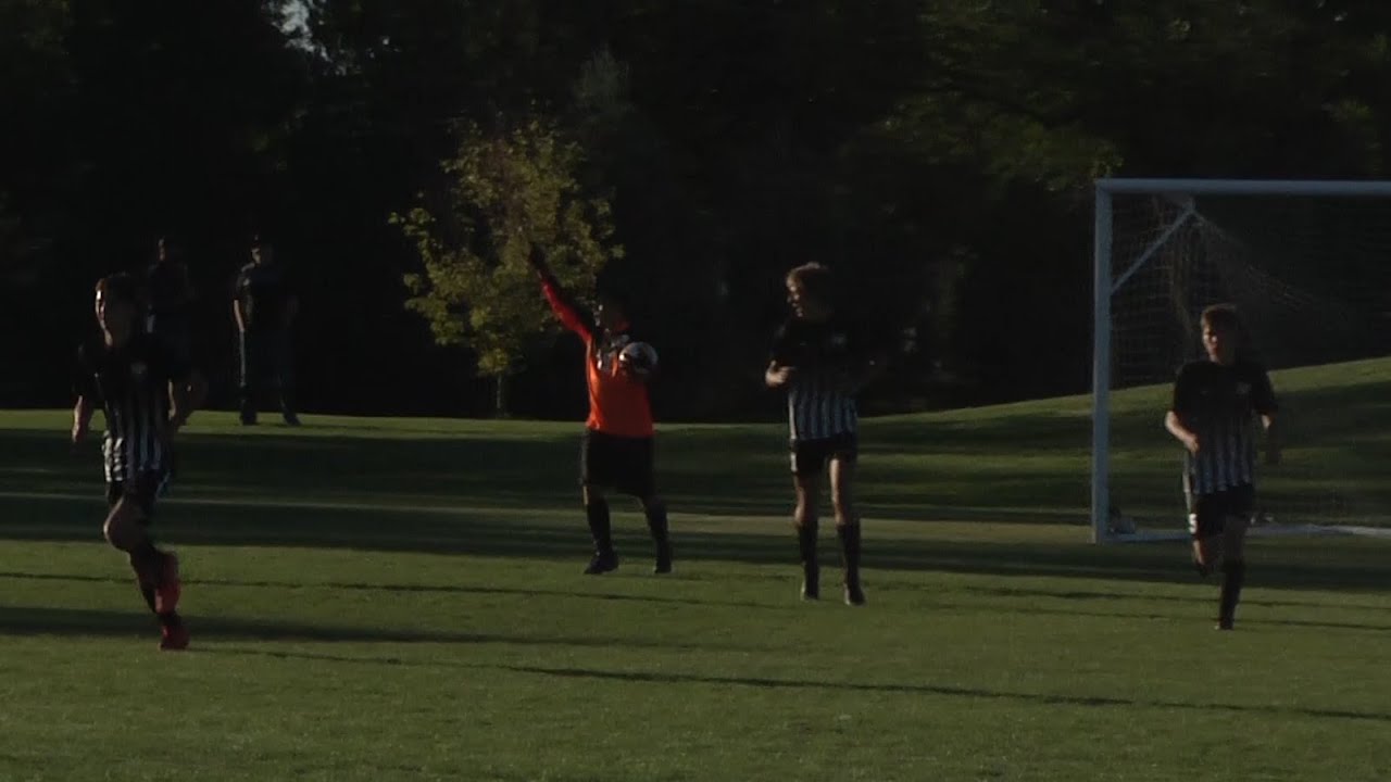 Billings Senior, Bozeman Gallatin split soccer doubleheader - YouTube