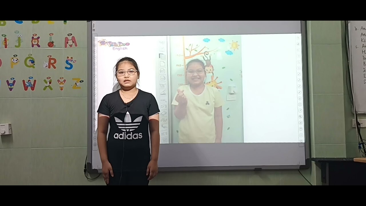 Đào Linh Giang - Alice - Giraffe 05 - What people do - 180722 - YouTube