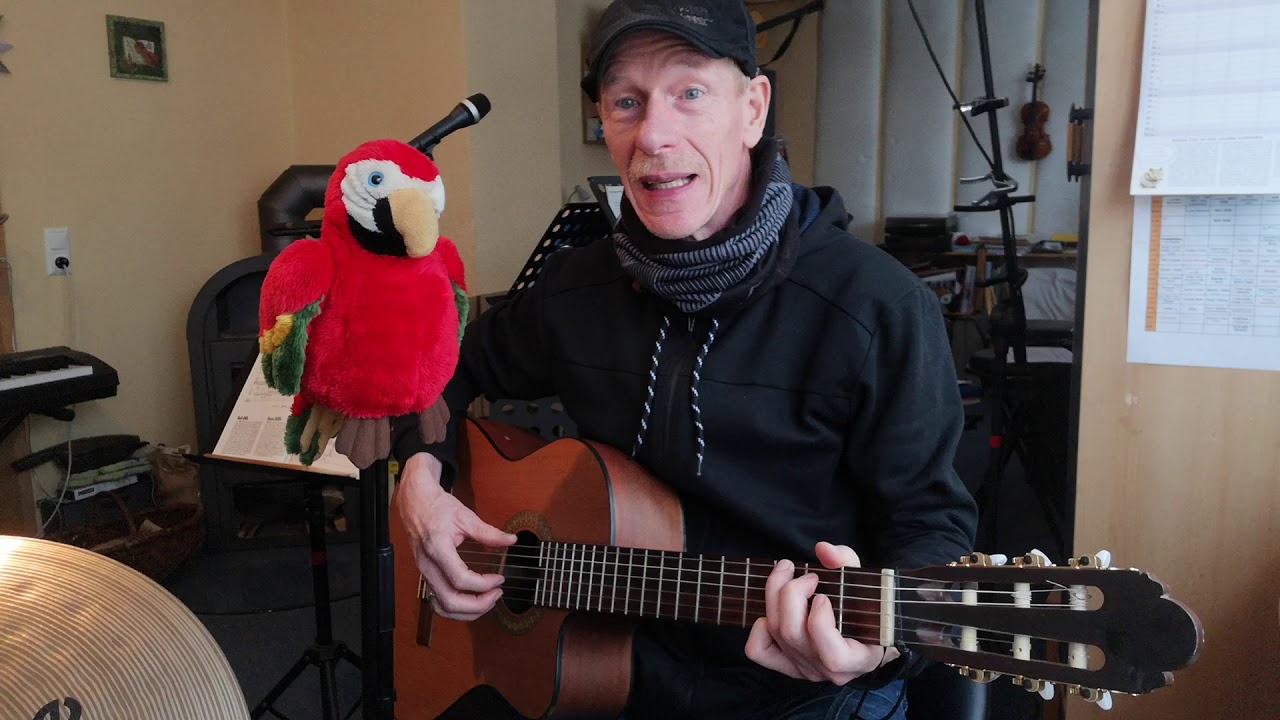 Kleine Meise - Winterlied - hier gesungen von Peter und Kuki - YouTube