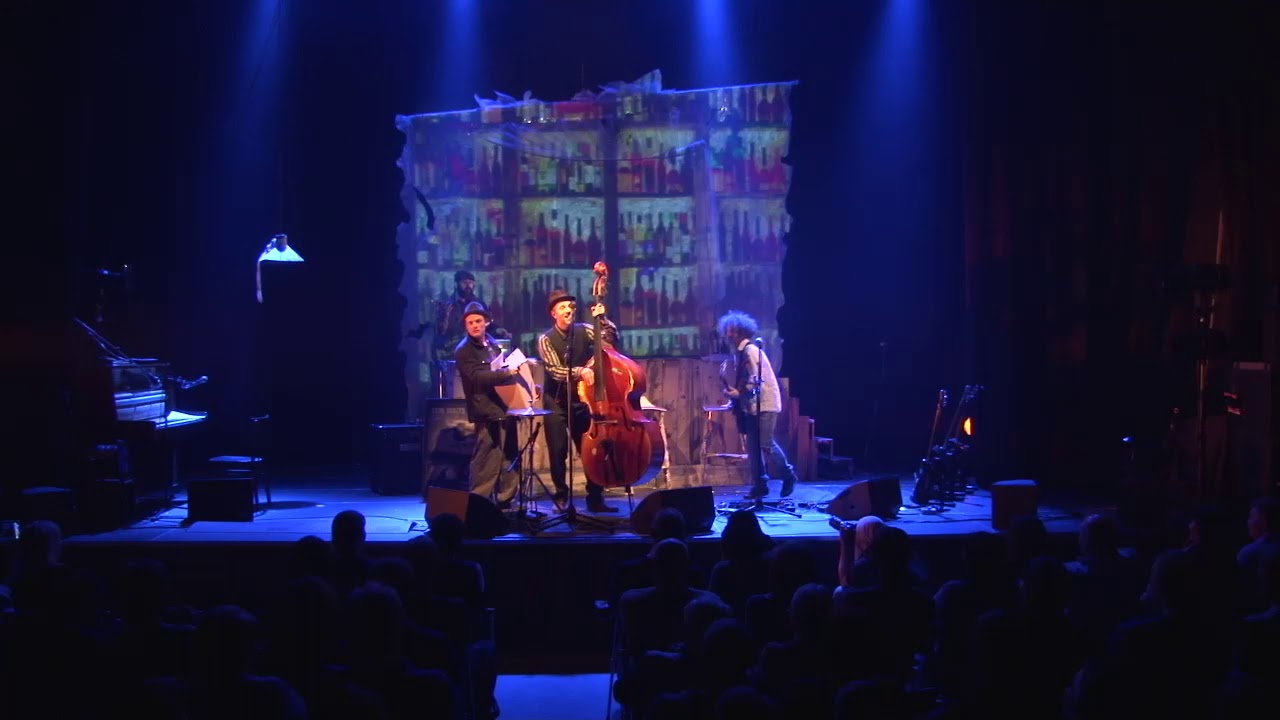 BBand Waits 01 - YouTube