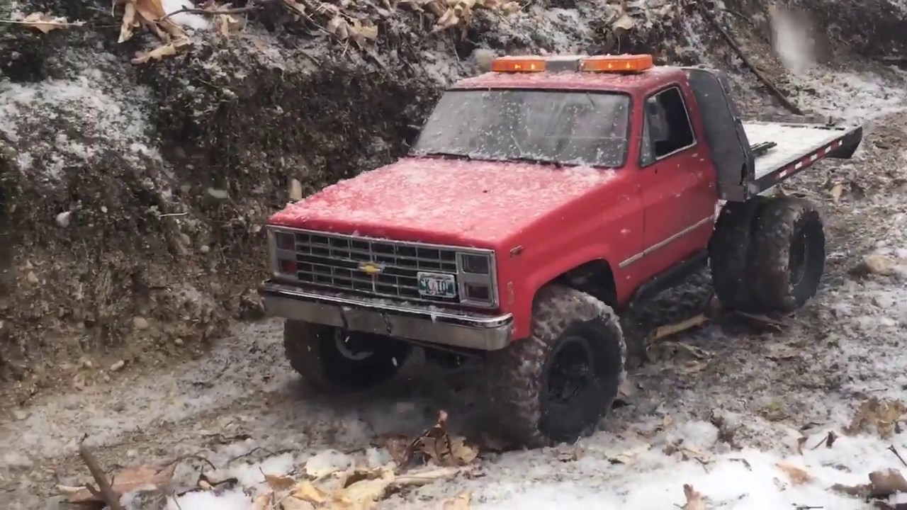 Vaterra Ascender Flatbed Dually C10 - YouTube